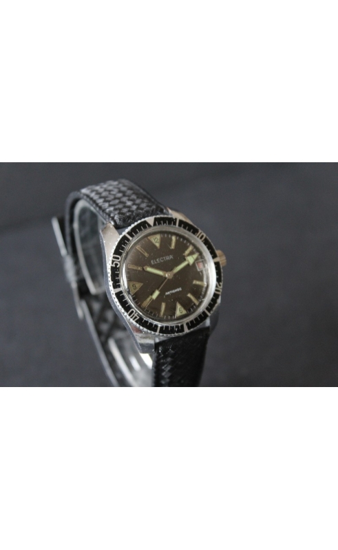 Electra skin diver